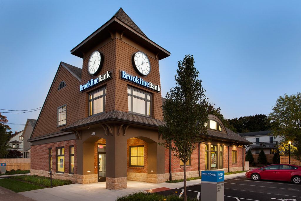 Shingle Style Bank – Brookline Bank Waltham – Torrey Architecture